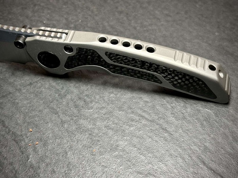 Writing Turning Flipping - Tuya Knife Titan Alamo grey